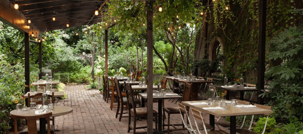 24 Fancy Restaurants in Seattle That'll Impress Your Date - Emerald ...